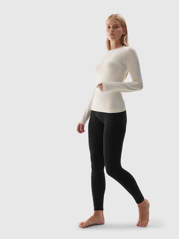 SEAMLESS UNDERWEAR